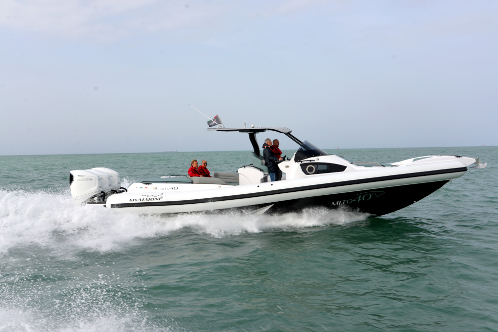 Pressmare | Nuovo Honda BF300 V8: potenza, efficienza e comfort